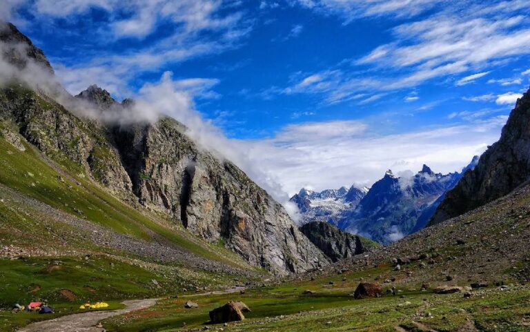 New Delhi To Landour Complete Travel Guide 2025 - Boot and Bags